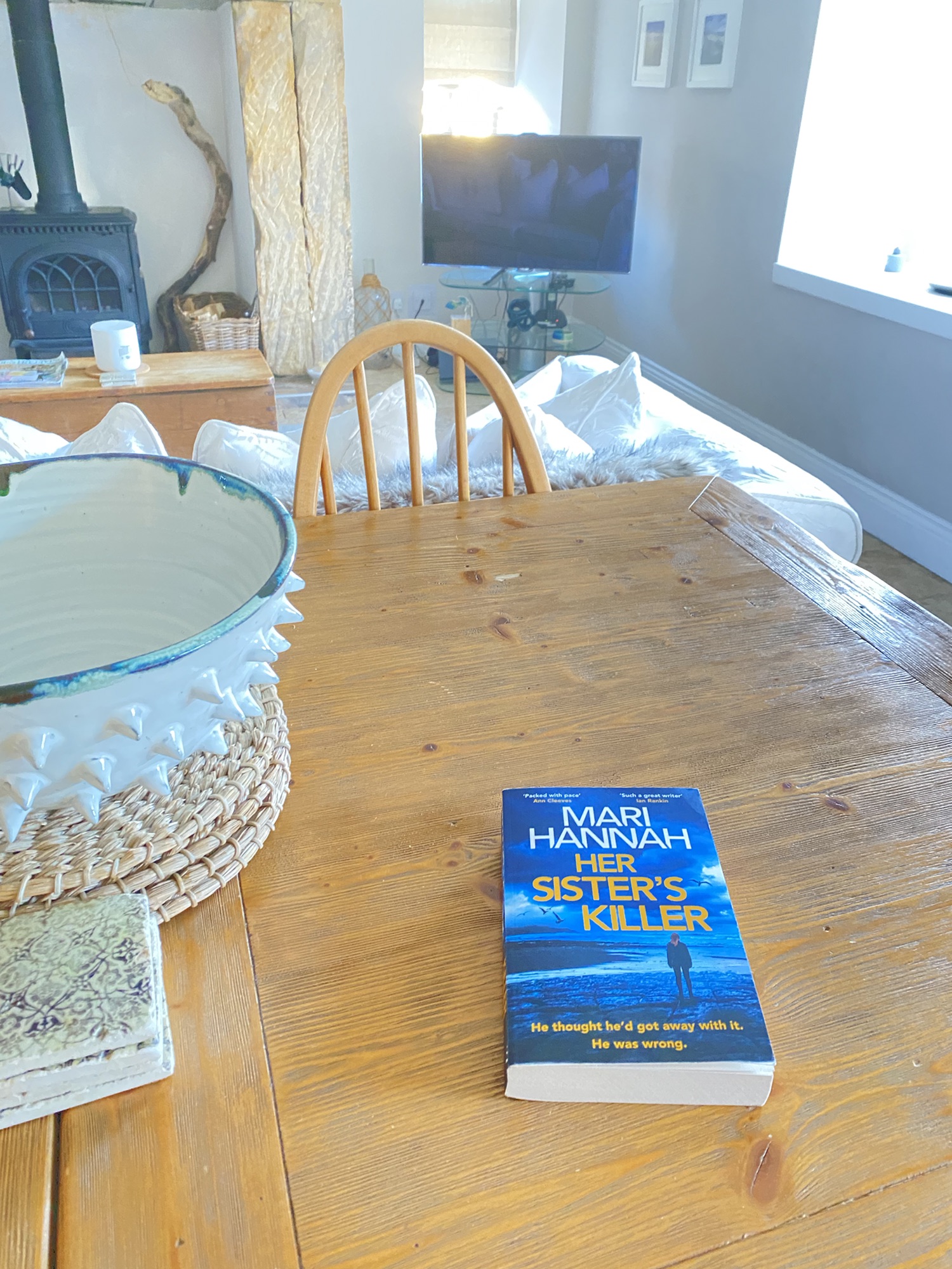 My Sister’s Killer by Mari Hannah – The Lotus Readers