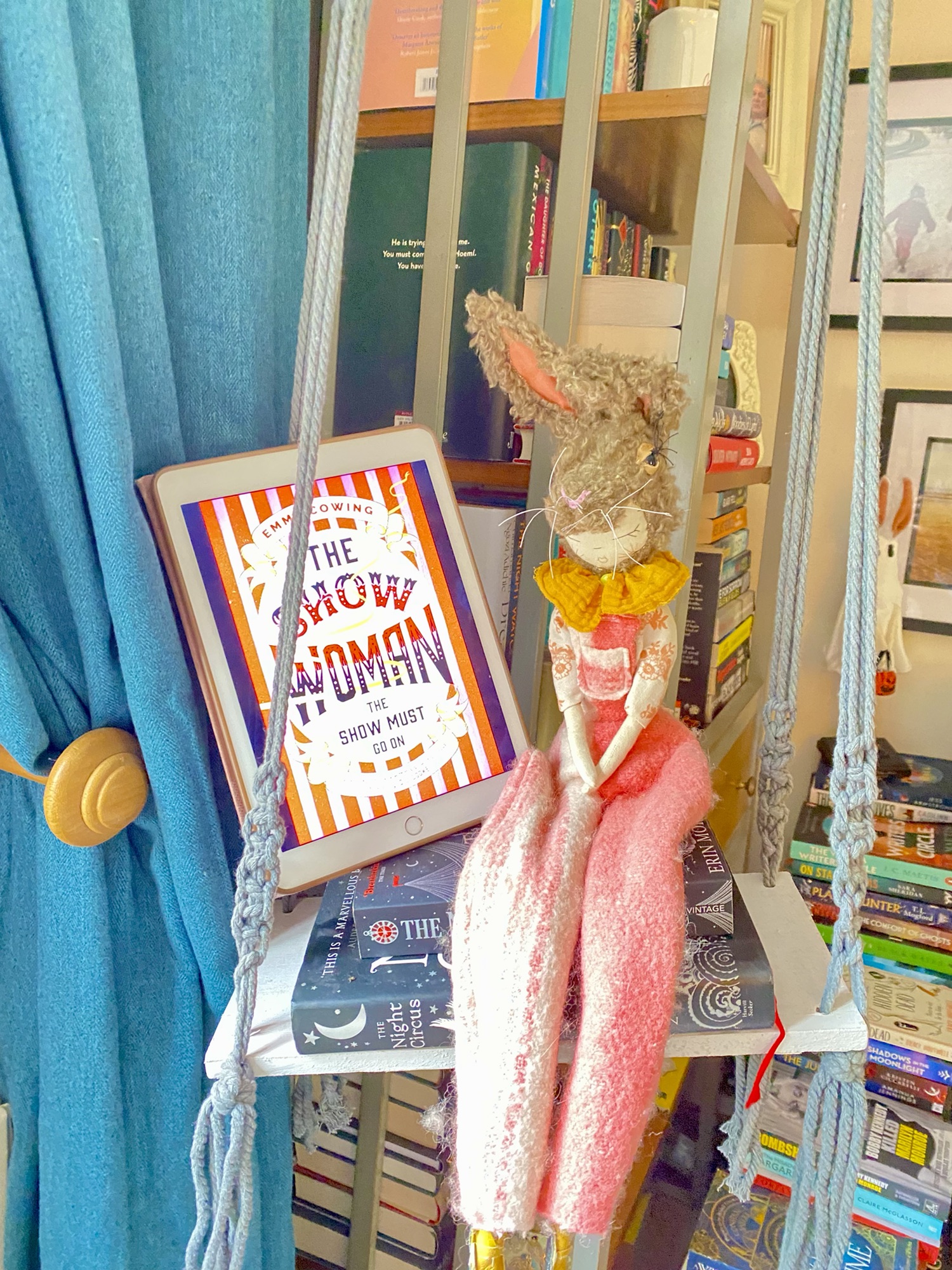 The Show Woman by Emma Cowing – The Lotus Readers